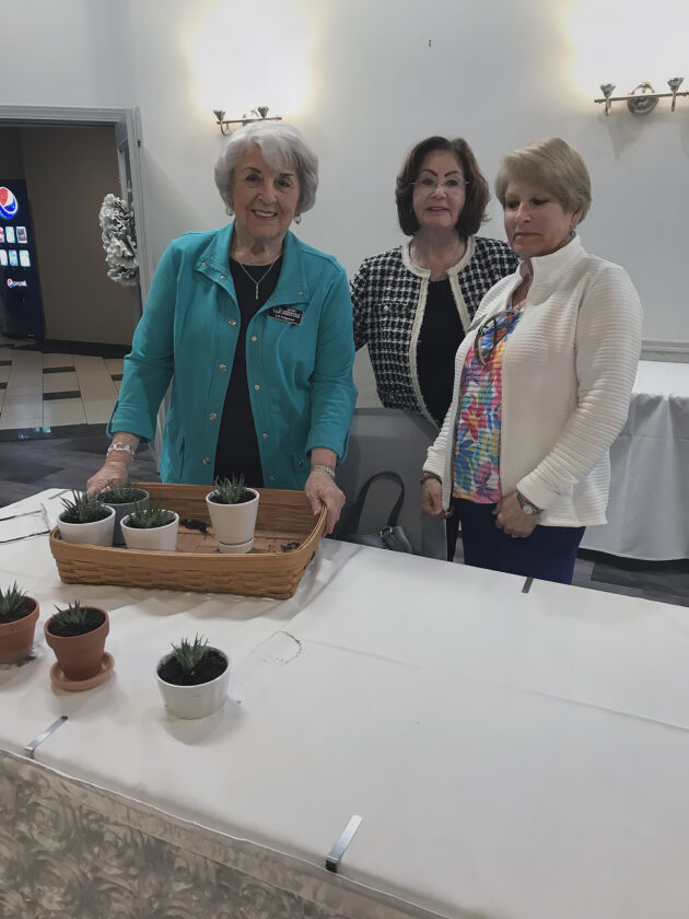 Wintersville Woman’s Club remembers moms | News, Sports, Jobs - The ...